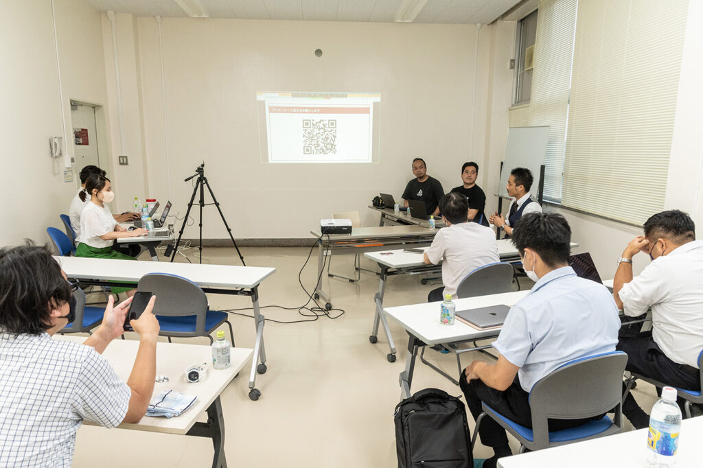 何か新しいことをやっていくためには、一緒に考える仲間や先輩アトツギの存在がとても有意義 - VSIDE（ビサイド）佐世保市産業支援センター／起業・スタートアップ、DX、経営相談／